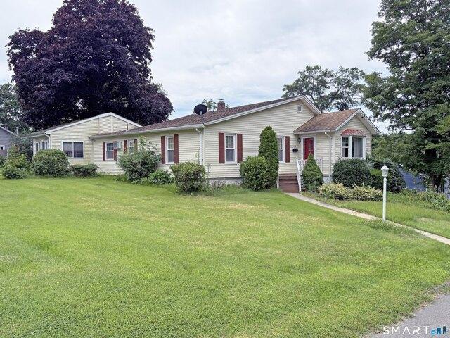 2 bedroom, Watertown CT 06795 104834828