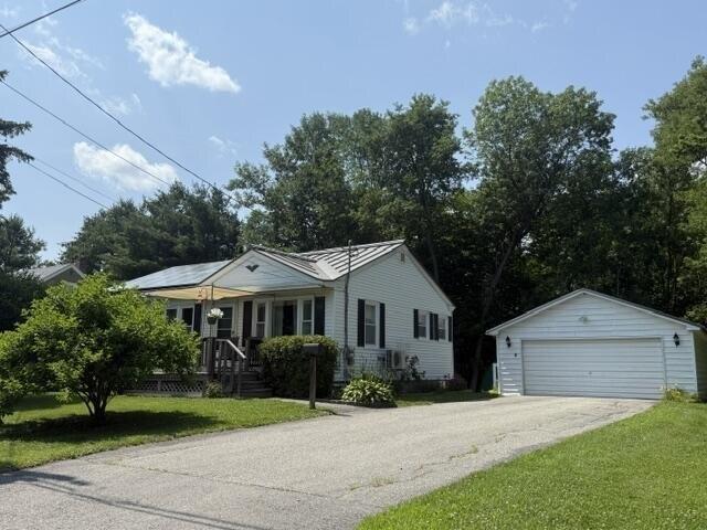 2 bedroom, Waterville ME 04901 104478864