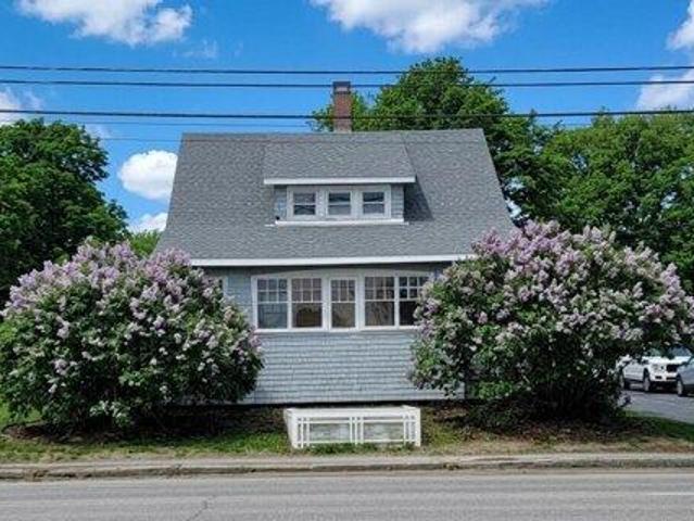 2 bedroom, Waterville ME 04901 104833431