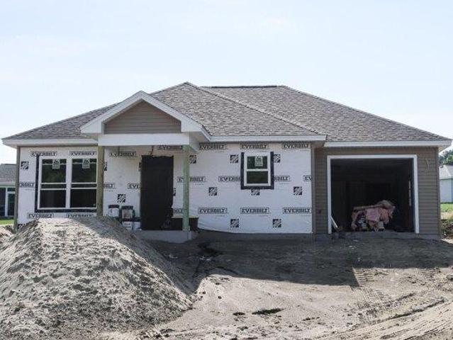 2 bedroom, Waterville ME 04901 104870108