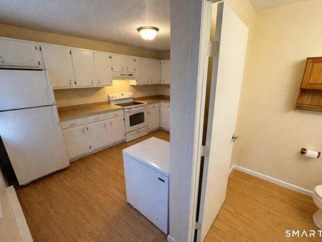 2 bedroom, Waterbury CT 06705 102723766