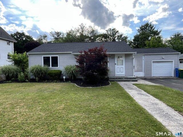 2 bedroom, Waterbury CT 06705 103432900