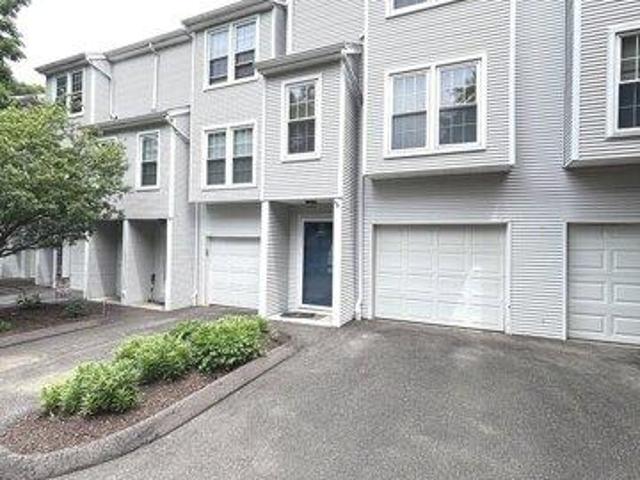 2 bedroom, Waterbury CT 06705 104512996