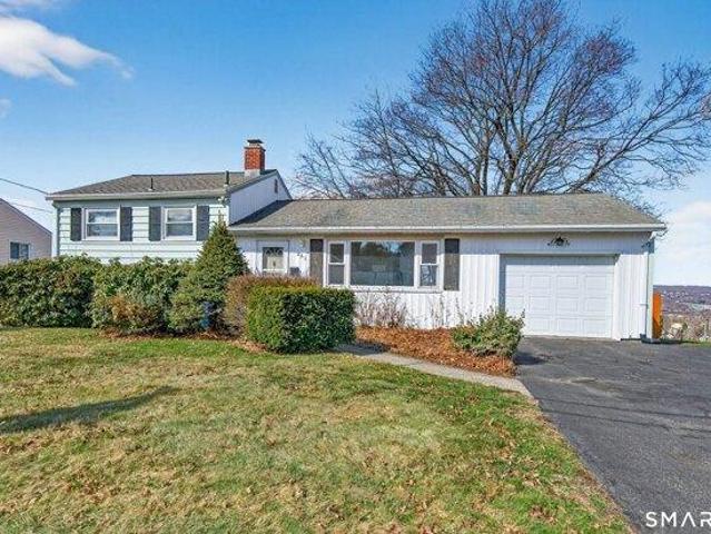 2 bedroom, Waterbury CT 06706 LS101801477