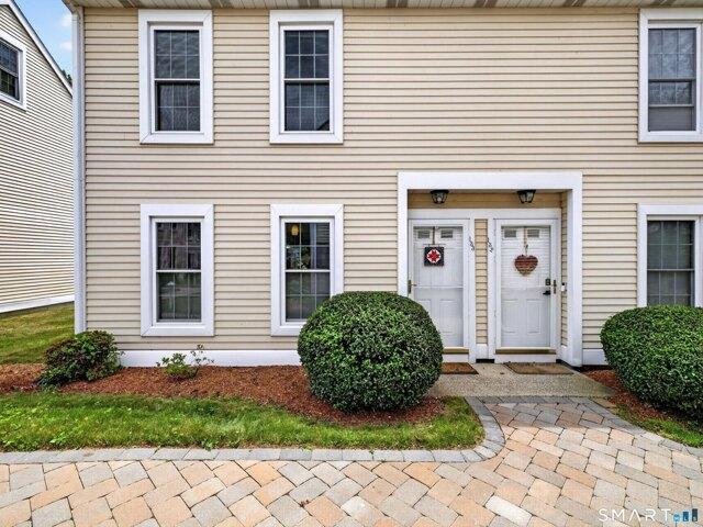 2 bedroom, Waterford CT 06385 104479592