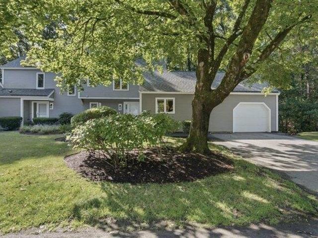 2 bedroom, Wayland MA 01778 105230280