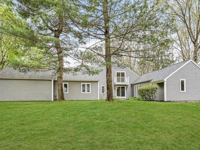 2 bedroom, Wayland MA 01778 LS102531468