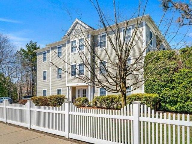 2 bedroom, Wakefield MA 01880 102778044