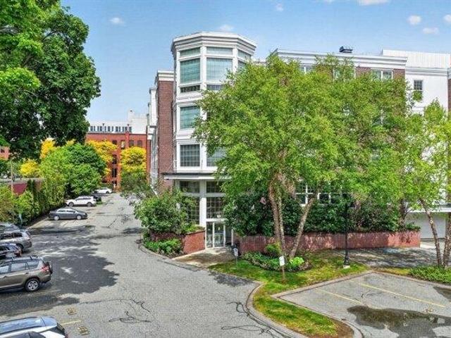 2 bedroom, Wakefield MA 01880 102778847