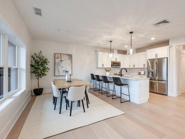 2 bedroom, Wakefield MA 01880 102724513