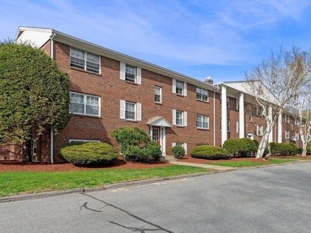 2 bedroom, Wakefield MA 01880 104374904