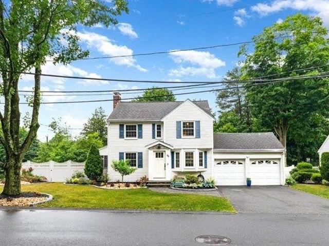 2 bedroom, Wakefield MA 01880 104440727