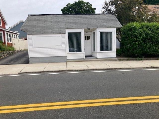 2 bedroom, Wakefield MA 01880 104442354