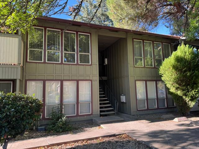 2 Bedroom walking distance to Chico State!