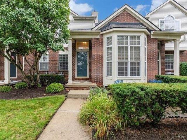 2 bedroom, Walled Lake MI 48390 LS93988452