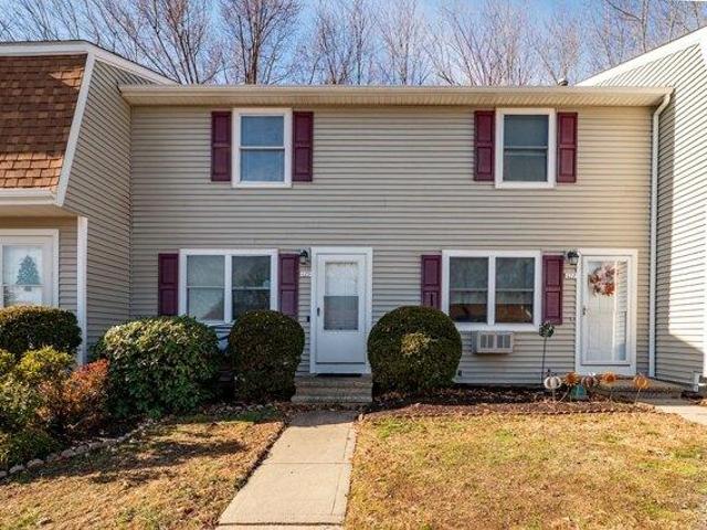 2 bedroom, Wallingford CT 06492 104189547