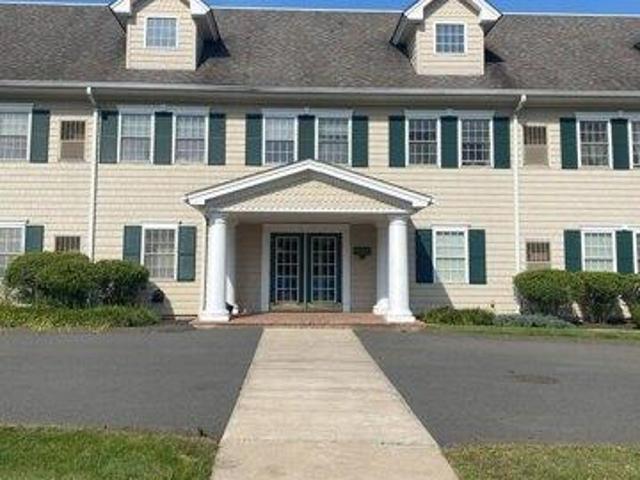 2 bedroom, Wallingford CT 06492 102565029
