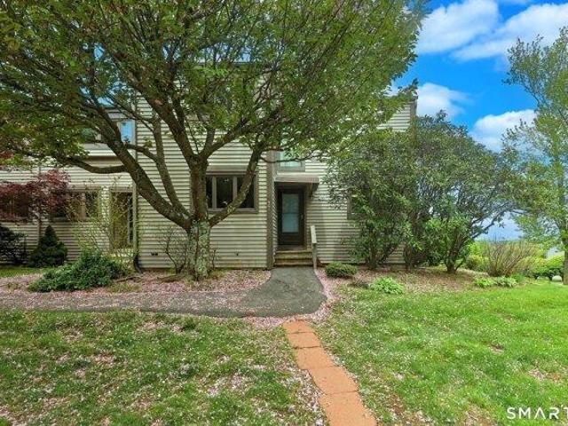 2 bedroom, Wallingford CT 06492 LS102565787