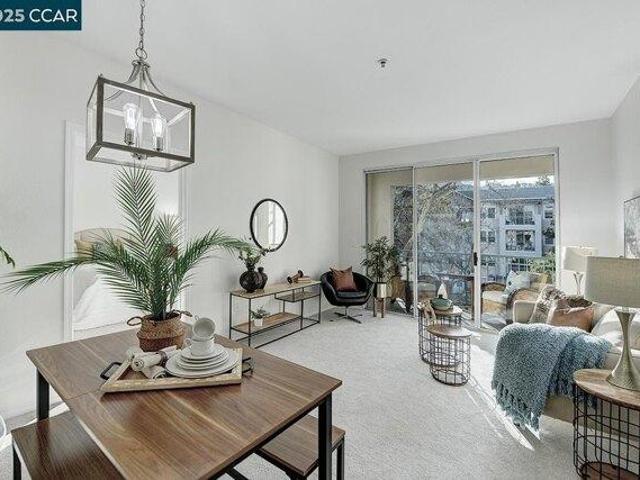 2 bedroom, Walnut Creek CA 94595 90537561