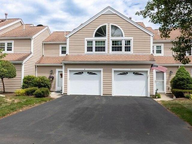 2 bedroom, Walpole MA 02081 105159988