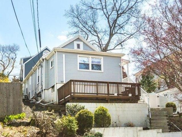 2 bedroom, Waltham MA 02451 LS101633902