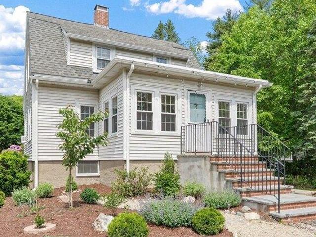 2 bedroom, Waltham MA 02451 LS103018960