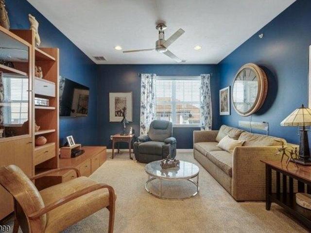 2 bedroom, Wanaque NJ 07465 102254934