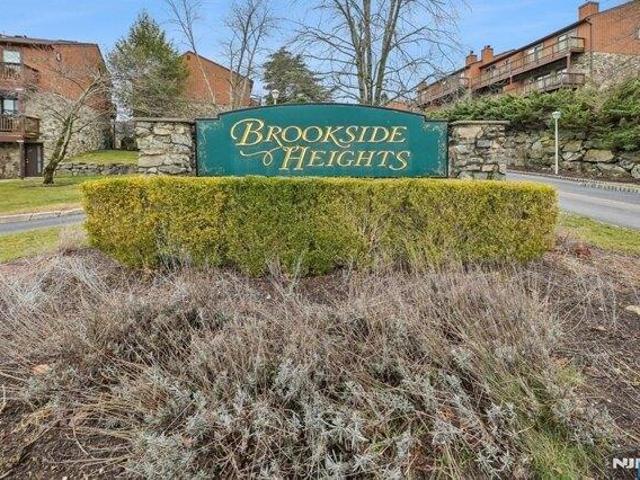 2 bedroom, Wanaque NJ 07465 102316716