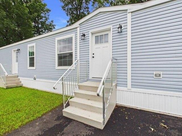 2 bedroom, Ware MA 01082 104543191