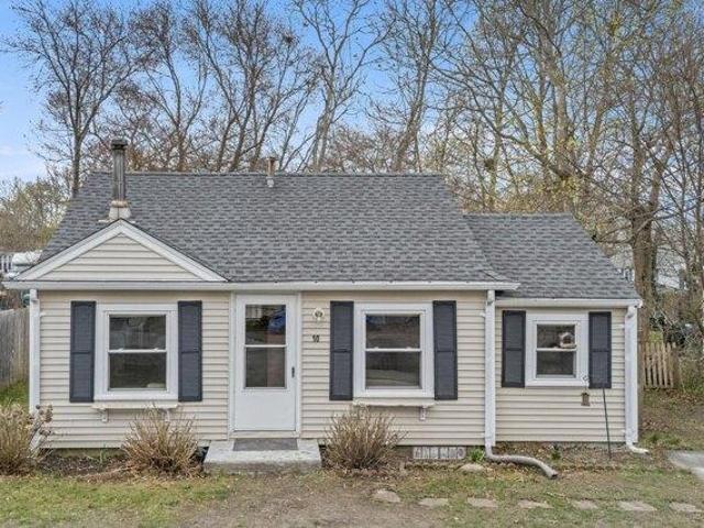 2 bedroom, Wareham MA 02571 102446290