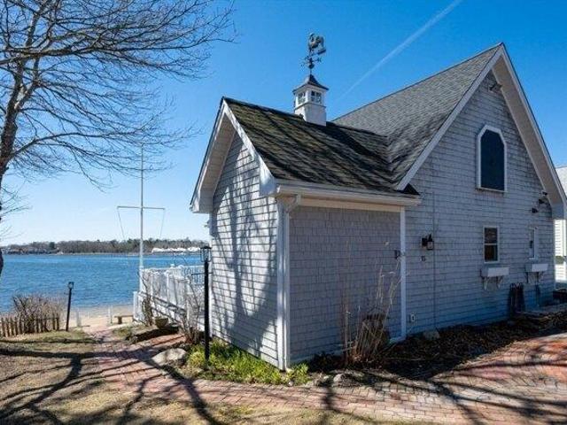 2 bedroom, Wareham MA 02571 102960960