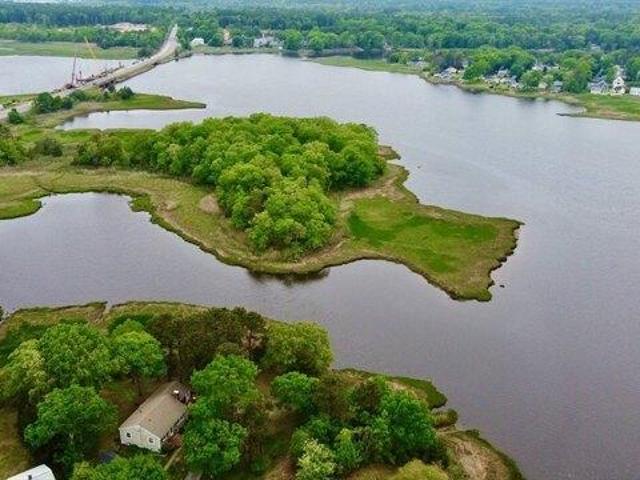 2 bedroom, Wareham MA 02571 103249989
