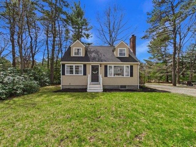 2 bedroom, Wareham MA 02538 102345030