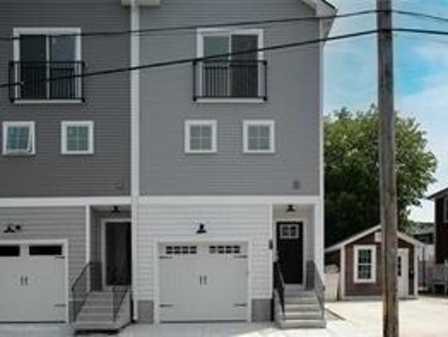 2 bedroom, Warren RI 02885 104790204