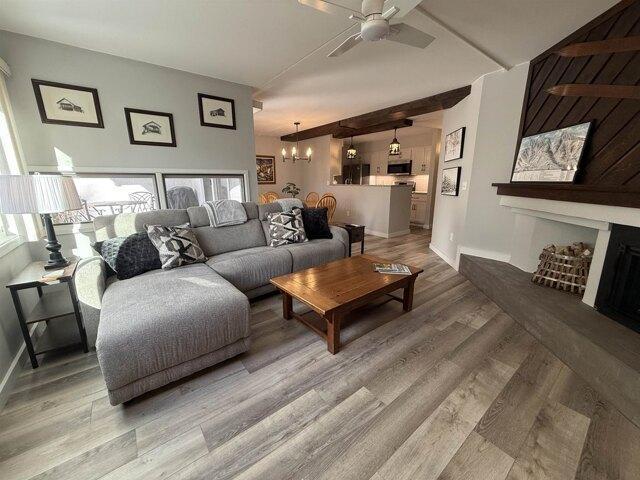 2 bedroom, Warren VT 05674 102594315