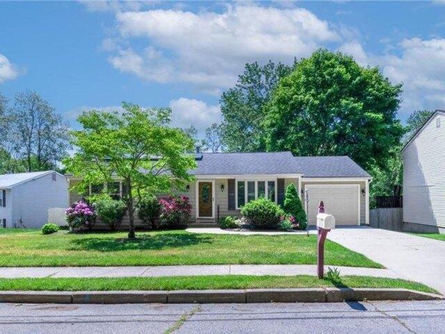 2 bedroom, Warwick RI 02886 102824776