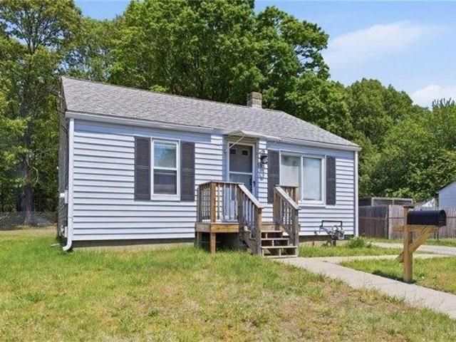 2 bedroom, Warwick RI 02886 103128592