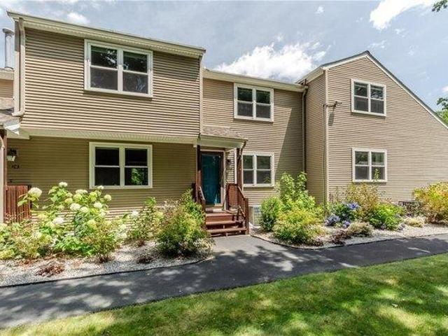 2 bedroom, Warwick RI 02886 104807774