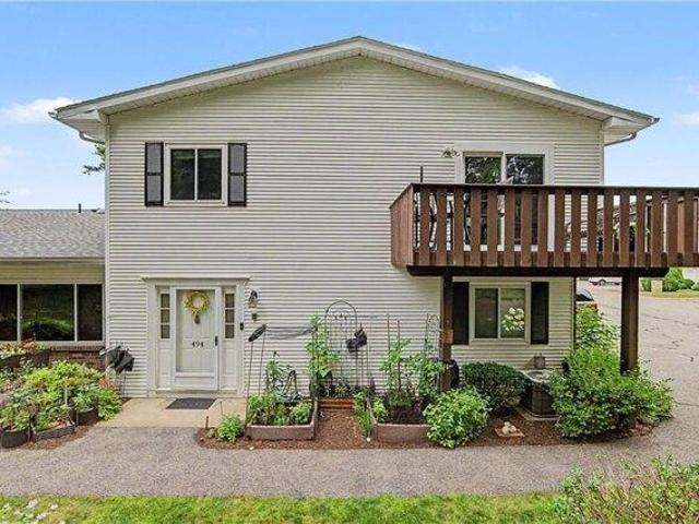 2 bedroom, Warwick RI 02886 104808736