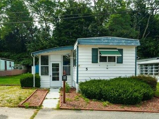 2 bedroom, Warwick RI 02886 104835591