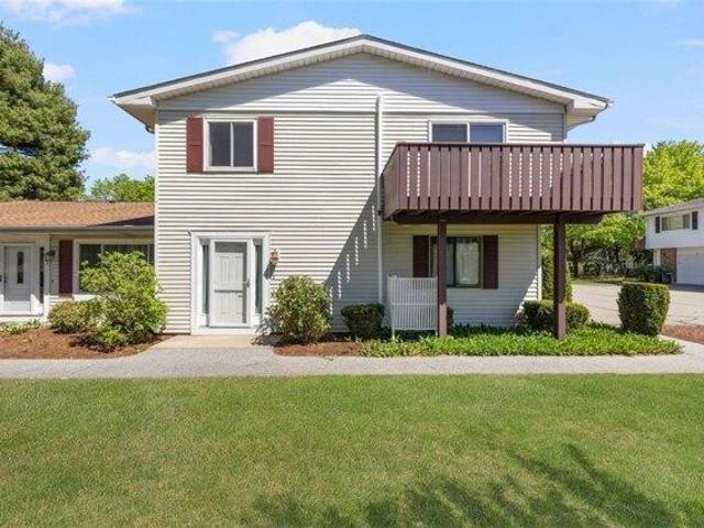 2 bedroom, Warwick RI 02886 LS102775406