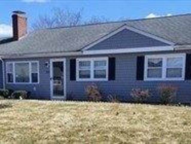 2 bedroom, Warwick RI 02888 102372774