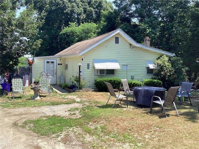 2 bedroom, Warwick RI 02888 104607790