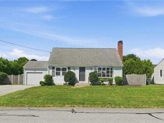 2 bedroom, Warwick RI 02888 105094145