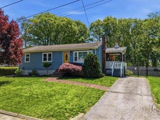 2 bedroom, Warwick RI 02889 102780214