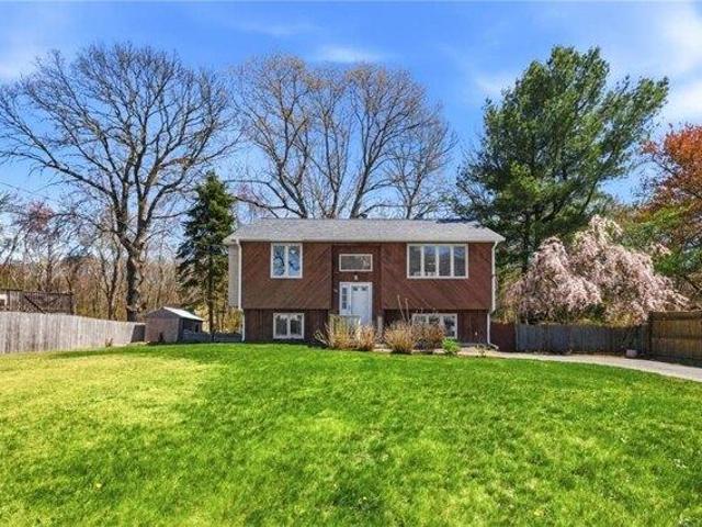 2 bedroom, Warwick RI 02889 102217741