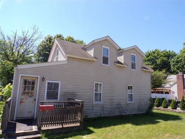 2 bedroom, Warwick RI 02889 104848100