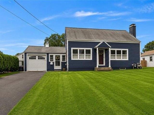 2 bedroom, Warwick RI 02889 105093135