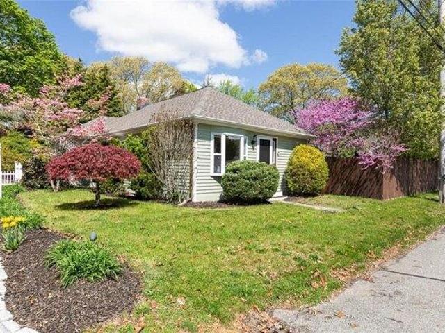 2 bedroom, Warwick RI 02889 LS103016410