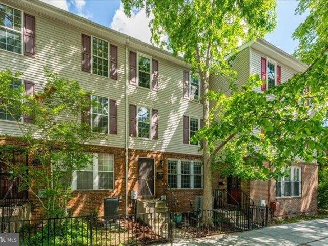 2 bedroom, Washington DC 20009 103626577